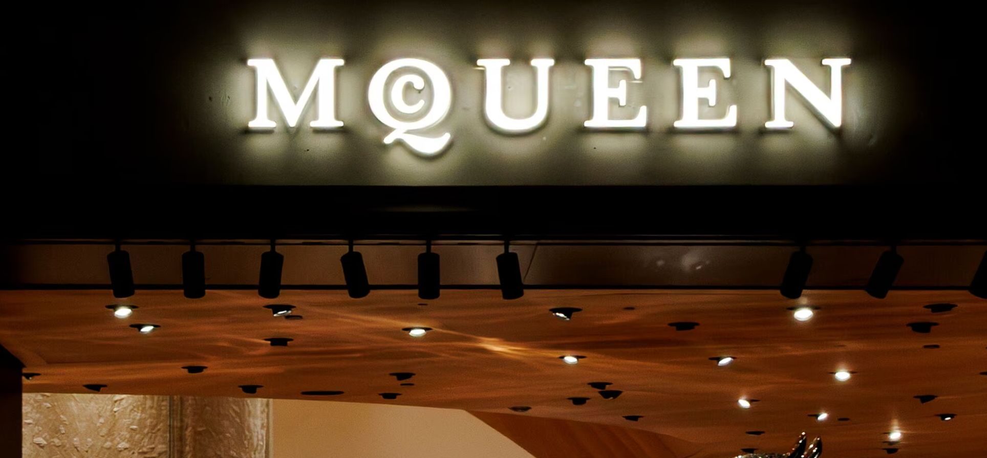 McQueen Spring 2026 – Hello Low-Rise Jeans! - Denimology